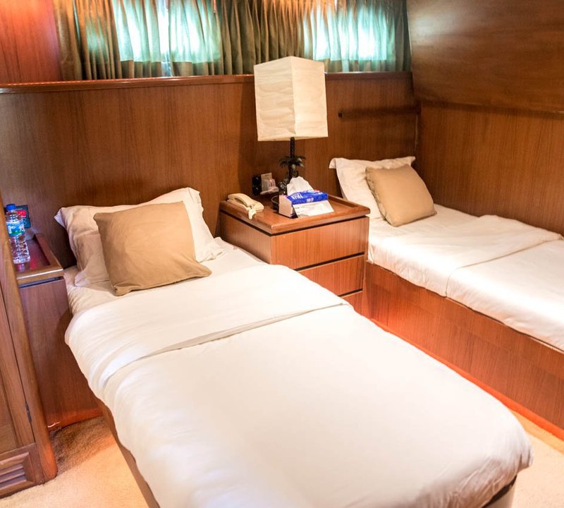 PIXEL Yacht Charter Details, Cheoy Lee | CHARTERWORLD Luxury Superyachts